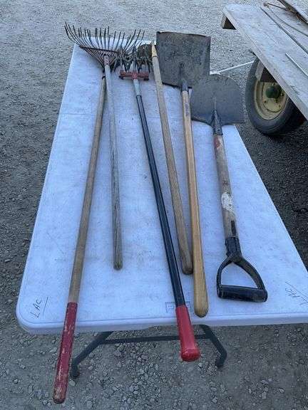 Flat shovel, spade, rakes, etc.. - Legacy Auction Company