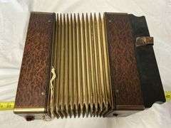 Antique Hohner accordion - Legacy Auction Company