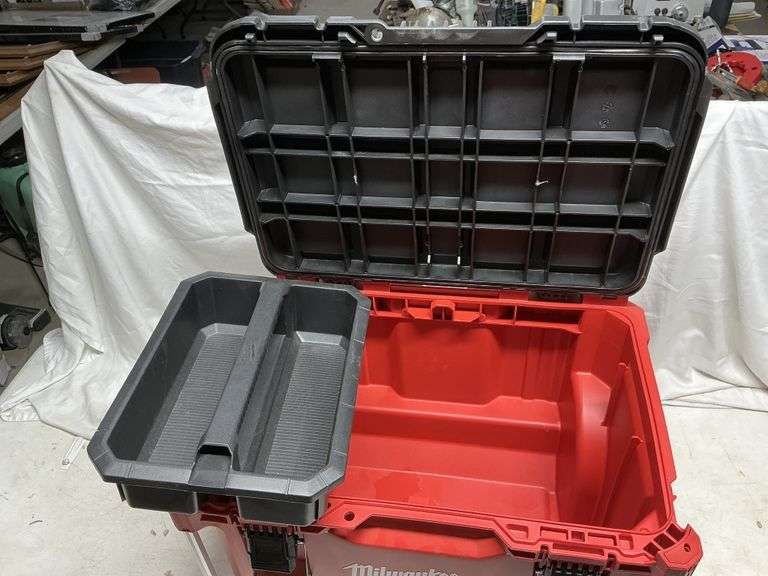 Milwaukee Packout - Legacy Auction Company