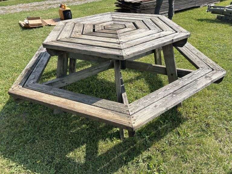 Six sided picnic table - Legacy Auction Company