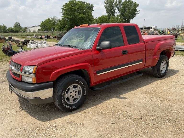 2003 Silverado LS 1500 4wd ext cab pickup, quad - Legacy Auction Company