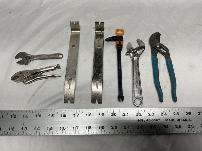 Miniature tools - Legacy Auction Company