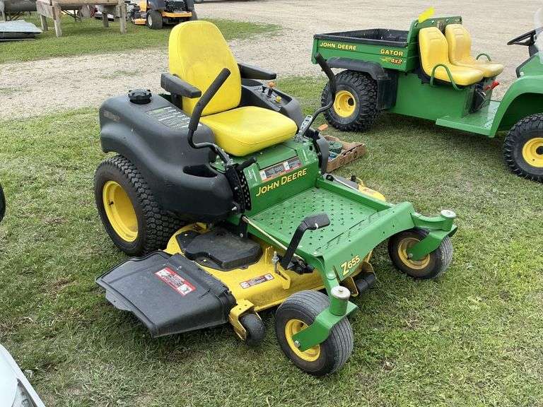 John Deere 655 zero turn mower - Legacy Auction Company