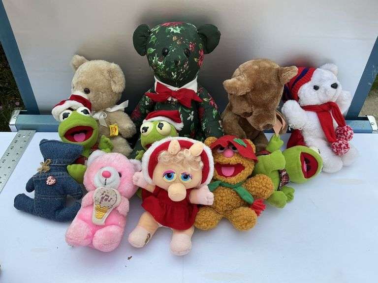 Plush toys-some stains - Legacy Auction Company
