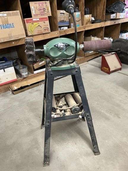 General international low revolution grinder - Legacy Auction Company