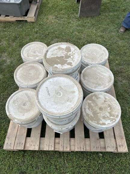 Pallet of slurry coat - Legacy Auction Company