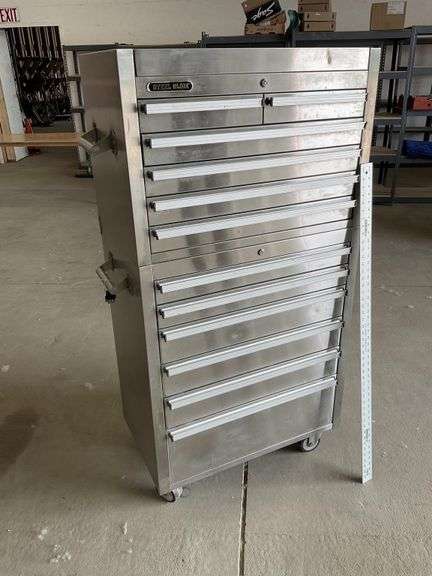 Steel Glide rollaway tool chest with keys, 5' x - Legacy Auction Company