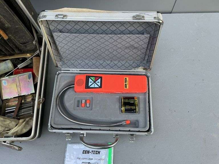 Halogen leak detector and toolbox with tools - Legacy Auction Company