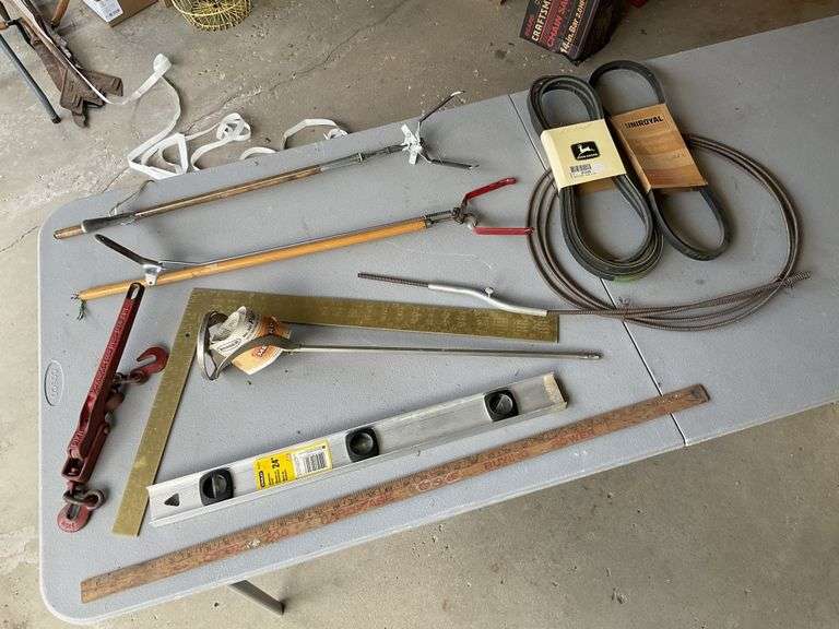 Chain binder, level, paint mixer, square, - Legacy Auction Company