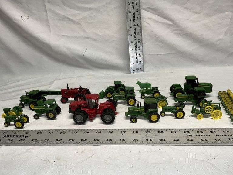 Toy tractors and equipment - Legacy Auction Company