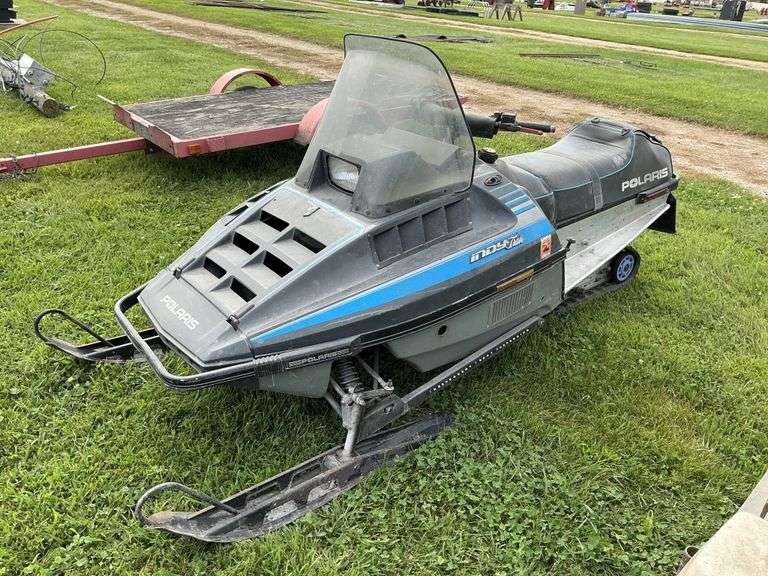 1988 Polaris Indy 500 trail snowmobile, runs - Legacy Auction Company