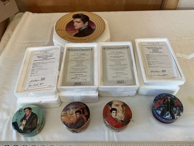 Elvis collector plate and music boxes - Legacy Auction Company