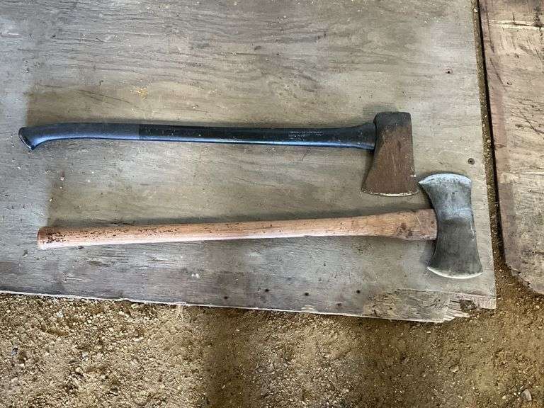 Double bit and single bit axes - Legacy Auction Company