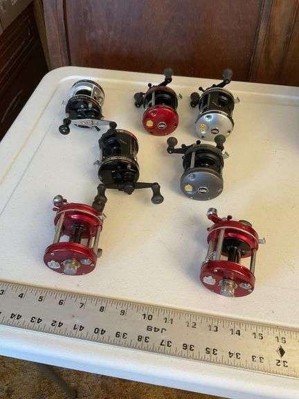 Assorted bait casting reels - Legacy Auction Company