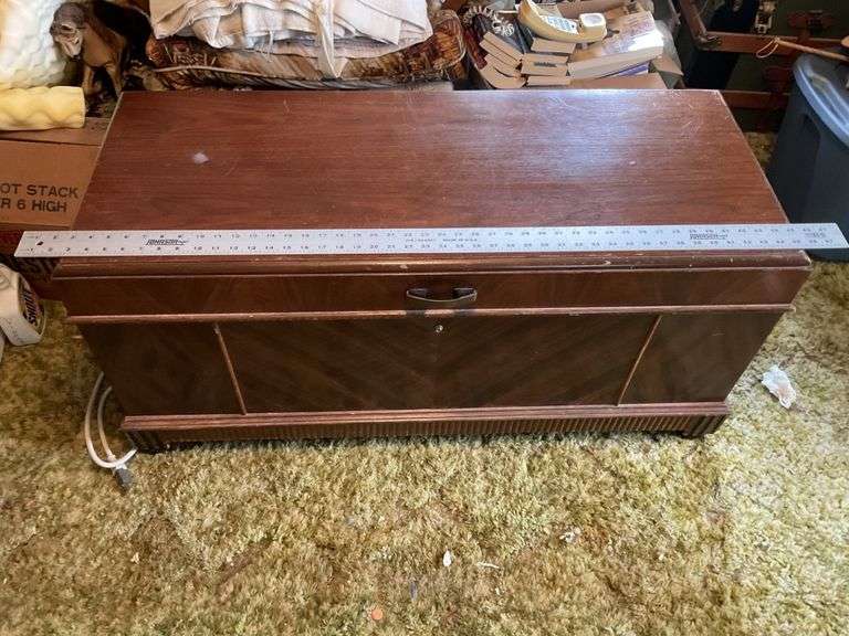 Cedar chest 44 inches wide by 21 inches tall by - Legacy Auction Company