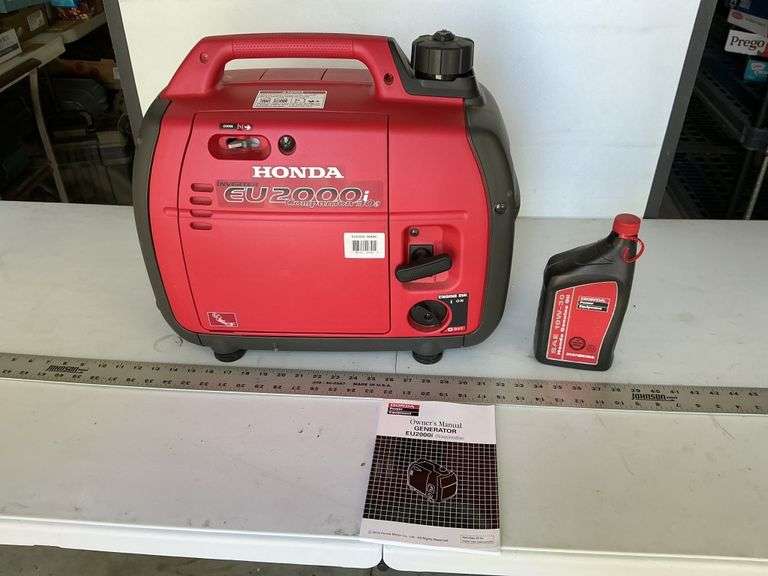 Honda EU2000 generator, runs good - Legacy Auction Company