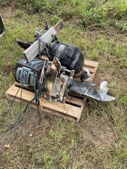 2 mercury 650 boat motors - Legacy Auction Company
