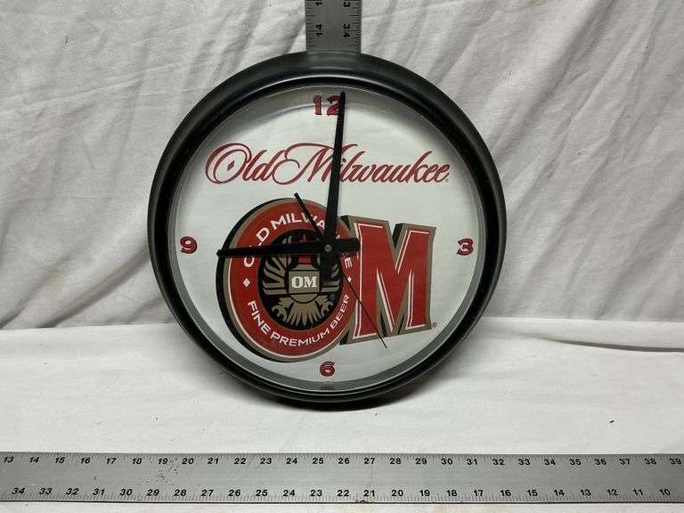 Old Milwaukee clock - Legacy Auction Company