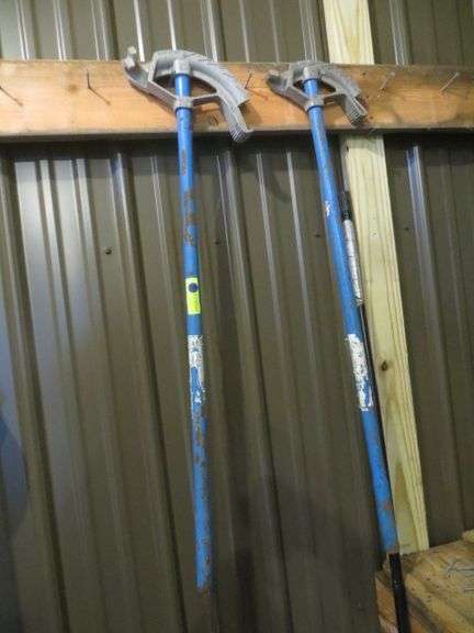 1/2" & 3/4" Conduit Benders - Lambrecht Auction, Inc.