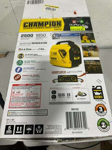 Champion 2500-Watt Ultralight Gasoline & Propane Powered Dual Fuel ...