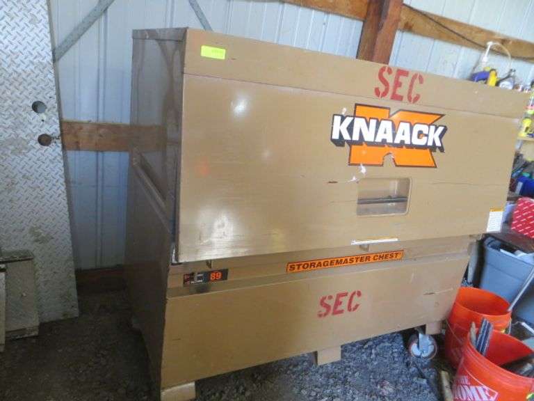 Knaack Rolling Job Box 56x61x31" - Lambrecht Auction, Inc.