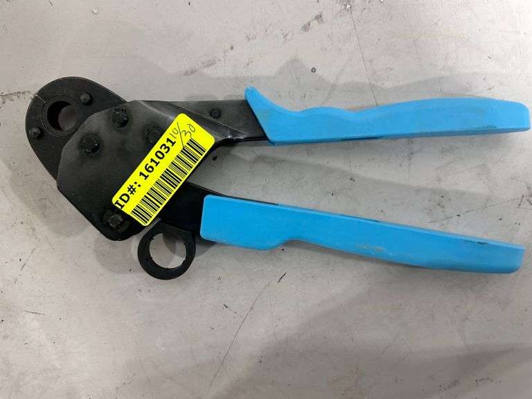 SharkBite 1/2-in and 3/4-in Compact PEX Crimp Tool - Lambrecht Auction ...