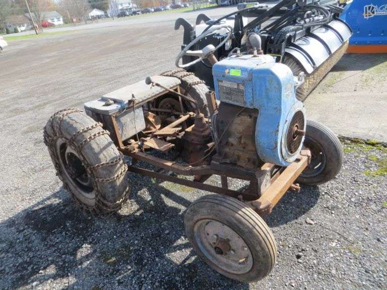 Doodle Bug Tractor - Lambrecht Auction, Inc.