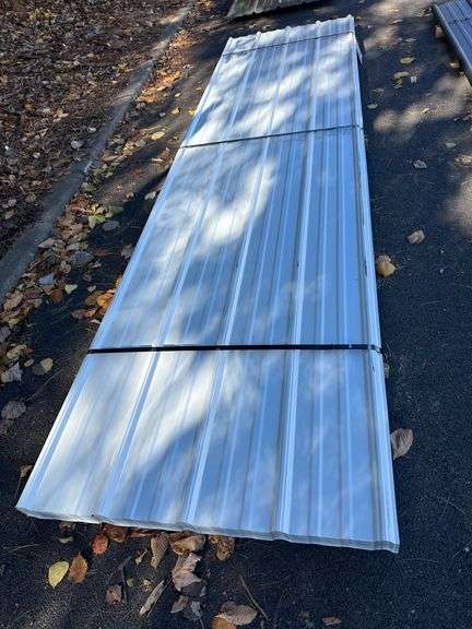White Corrugated Metal Panel 3'x12' - Lambrecht Auction, Inc.