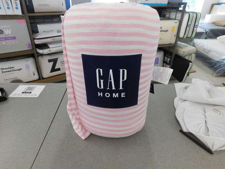 Gap Home Pink/Blush Full/Queen Reversible Comforter Set - Lambrecht ...