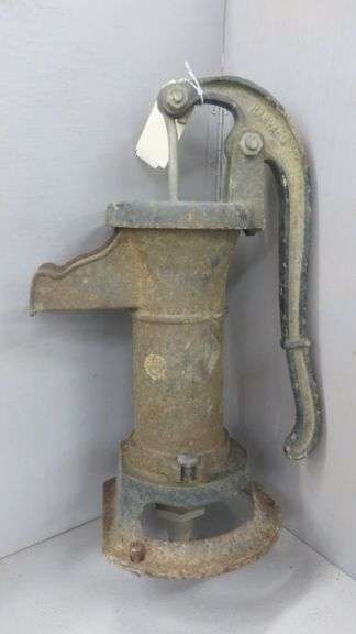 Pitcher Pump - Lambrecht Auction, Inc.