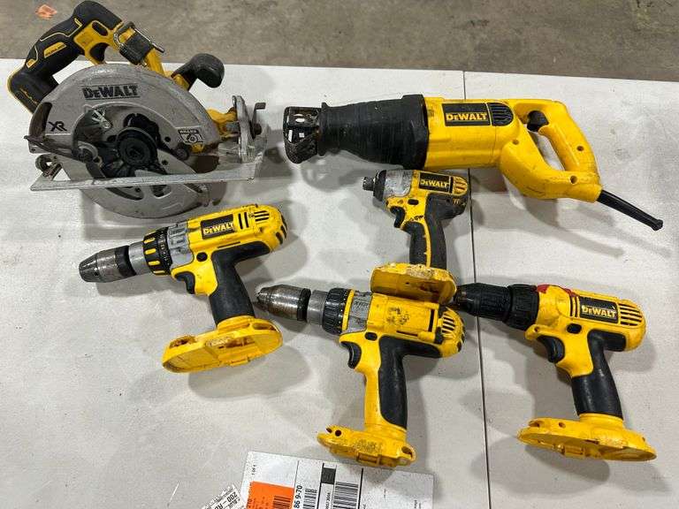 Assorted Non Working Used DeWalt Power Tools, No Batteries - Lambrecht ...