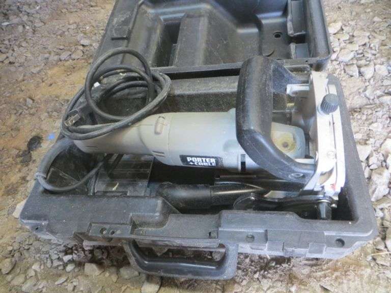 Porter Cable Biscuit Jointer - Lambrecht Auction, Inc.