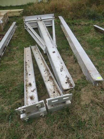 Large Adj. Height Aluminum A-Frame w/ I-Beam - Lambrecht Auction, Inc.