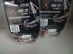 Striker 4-Blade Crossbow Hunting Tips - Lambrecht Auction, Inc.