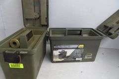 Plano Plastic Cases - Lambrecht Auction, Inc.