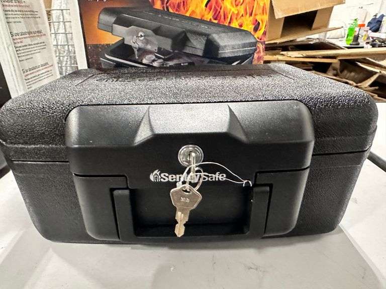 Sentry Safe 1200 Series Small Fire Chest 0.18 cu ft - Lambrecht Auction ...
