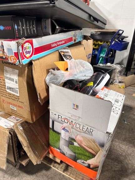 5000 Pallet of Broken Missing Or Damaged Items - Lambrecht Auction, Inc.