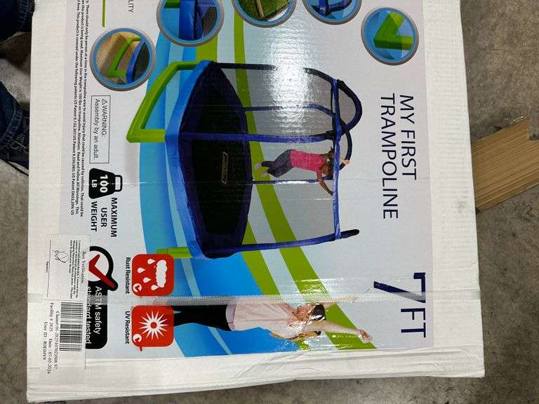 Bounce Pro 7-Foot My First Trampoline Hexagon - Lambrecht Auction, Inc.