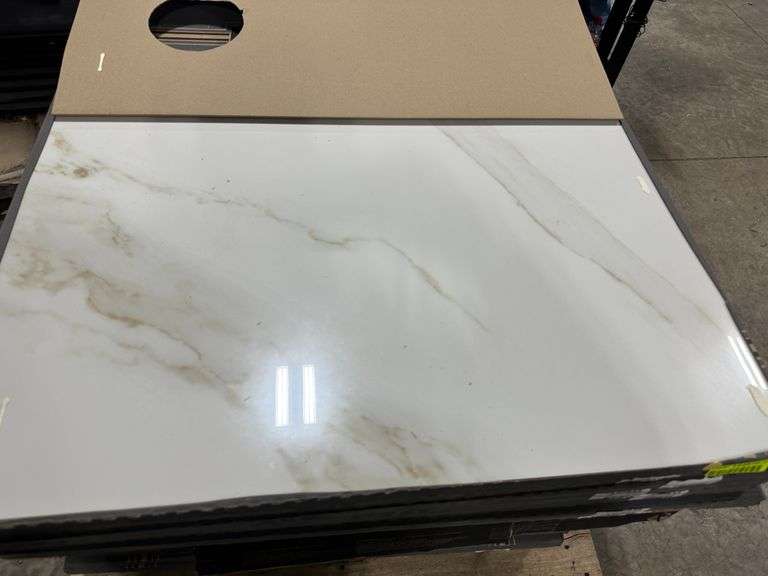 MSI Calacatta Kofi White 35 in. x 35 in. Polished Porcelain Floor ...