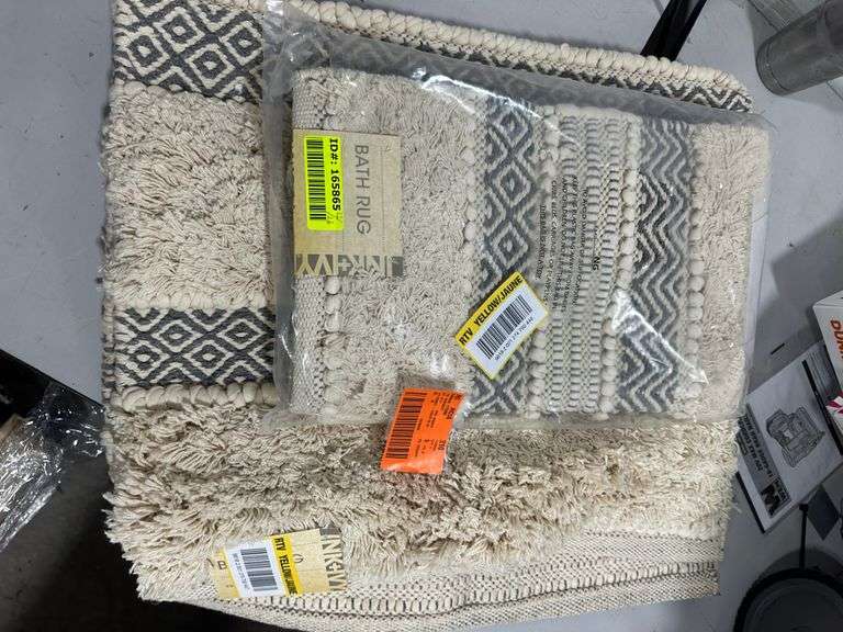 INK+IVY Asher 20 in. x 32 in. + Asher 22 in. x 58 in. Grey Woven Texture Stripe Bath Rug 2x ...