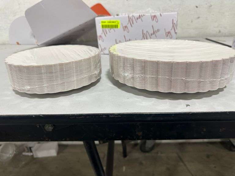 By Madee Thanksgiving Plates Disposable Dinnerware Set - Lambrecht ...