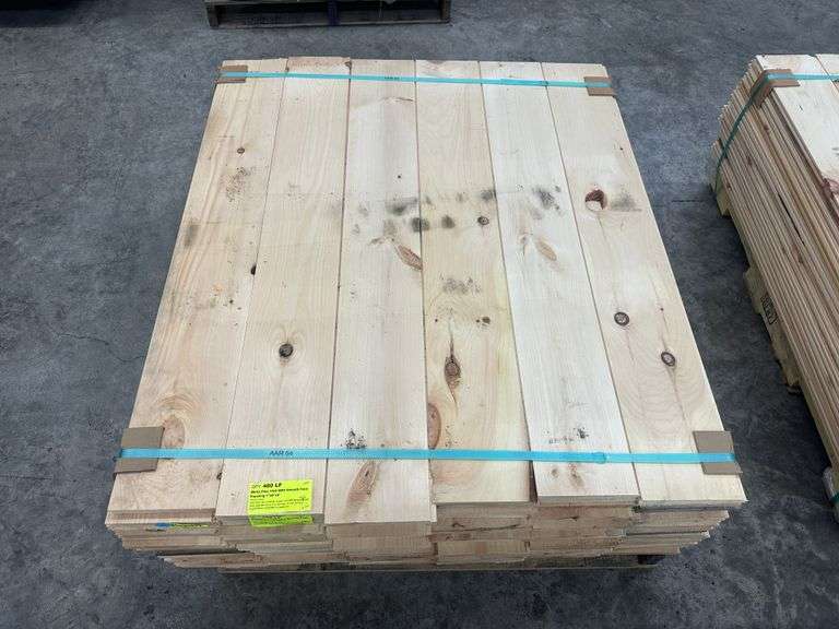 White Pine T&G WP4 Smooth Face Paneling 1"x8"x4' - Lambrecht Auction, Inc.