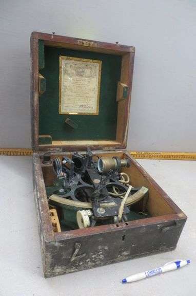 Husun Sextant - 1946 - Lambrecht Auction, Inc.