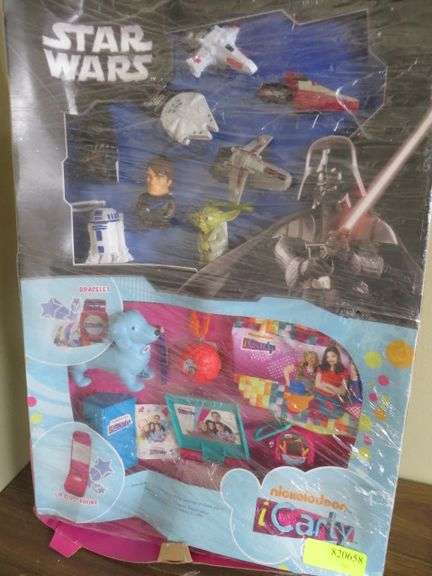 McDonald's Display - Star Wars & iCarly - Lambrecht Auction, Inc.