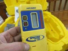 Spectra Laser Level w/ Case - Model LL100N - Lambrecht Auction, Inc.