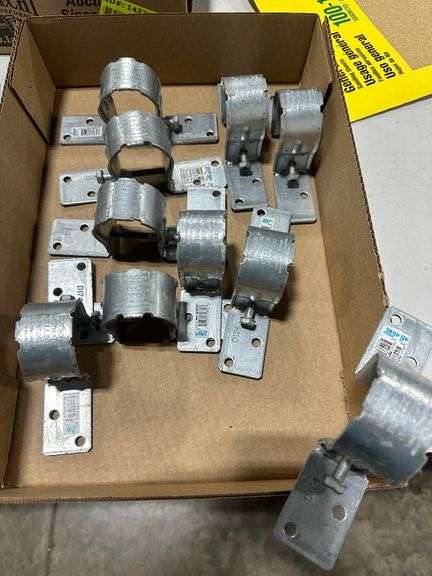 Simpson Strong Tie PGT 12-Gauge ZMAX Galvanized Pipe Grip Tie for 1-1/2 ...