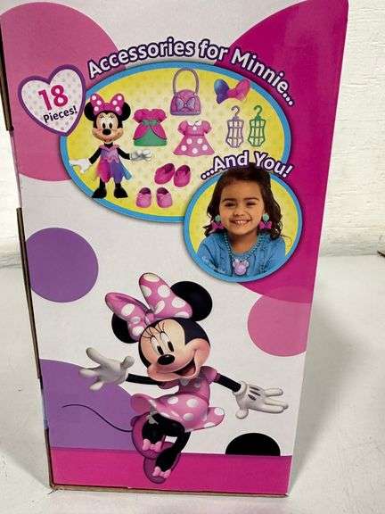 Disney Junior Minnie Sweet Reveals Glam & Glow Playset - Lambrecht ...