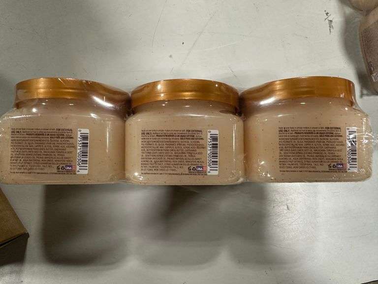 Tropical Mango Shea Sugar Scrub (4 X $) - Lambrecht Auction, Inc.