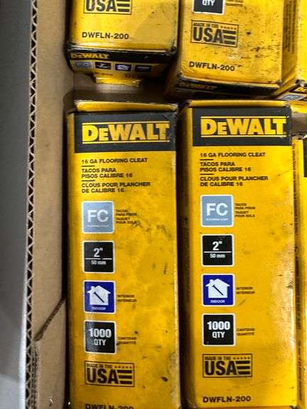 DeWalt 16GA Flooring Cleat 1000 Count (7x$) - Lambrecht Auction, Inc.