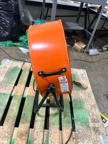 Commercial Electric Indoor Fan *Used* - Lambrecht Auction, Inc.